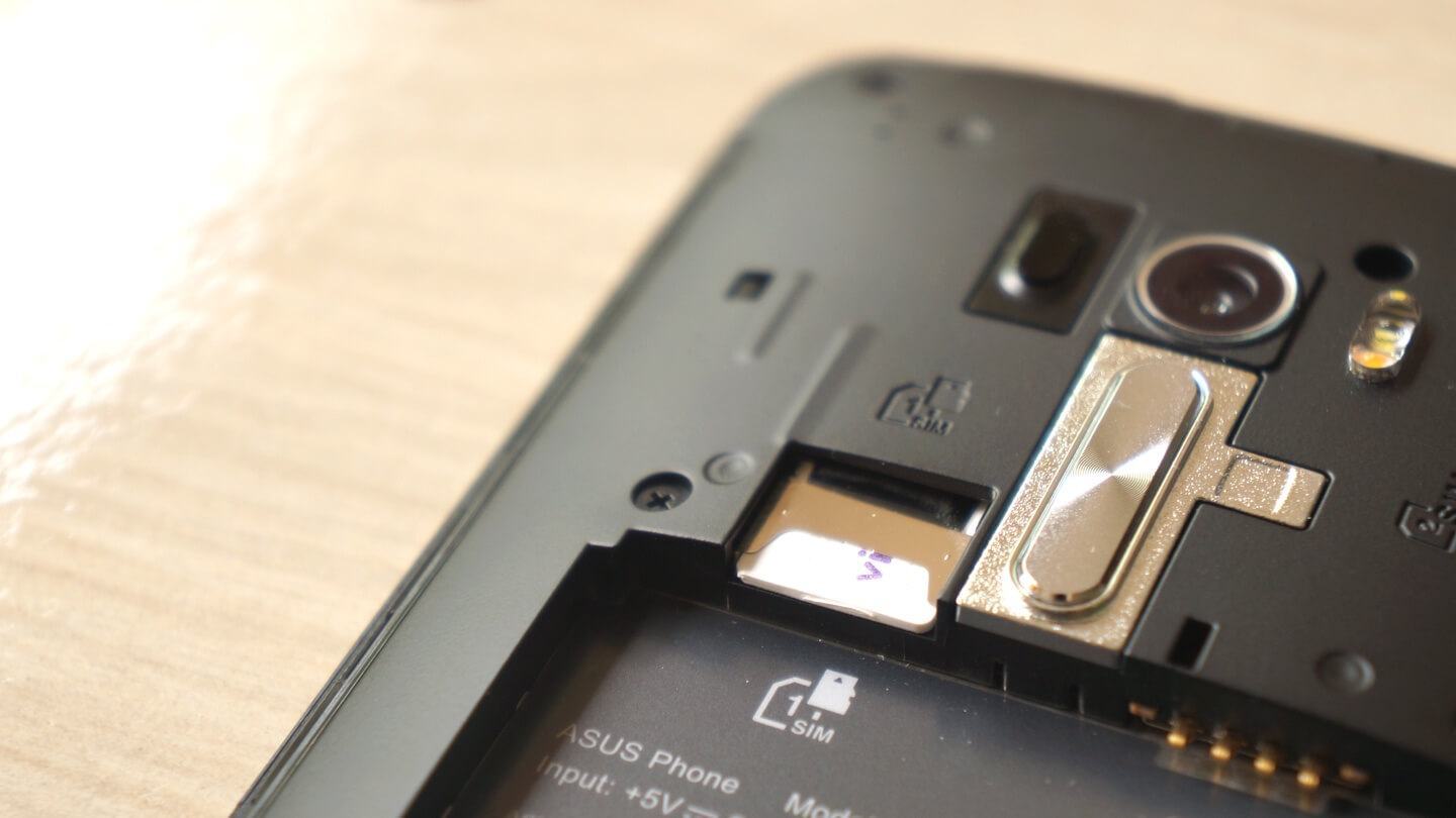 Mini, micro ou nano? Como é o SIM card de corte triplo ⁄ Manual do Usuário