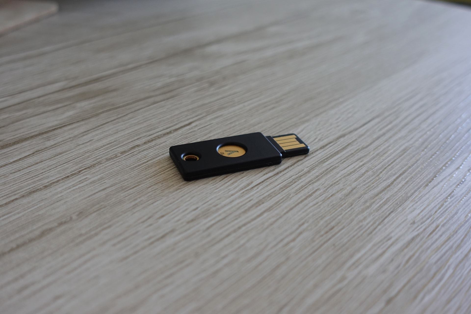 YubiKey: Usando uma chave física para liberar acesso a ambientes ...